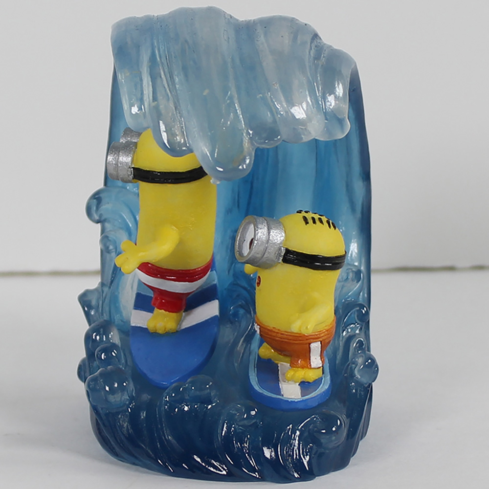 Penn-Plax eOrder | Minions™ Kevin and Stuart Surfing - Small